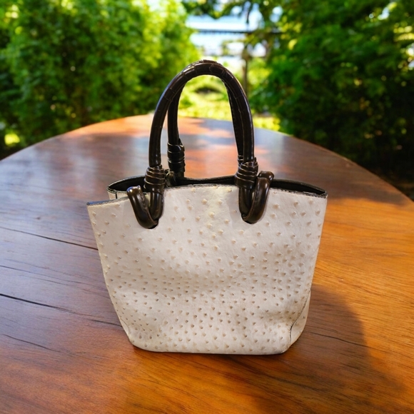 Bags | Boutique Elegant Cream Handbag | Poshmark